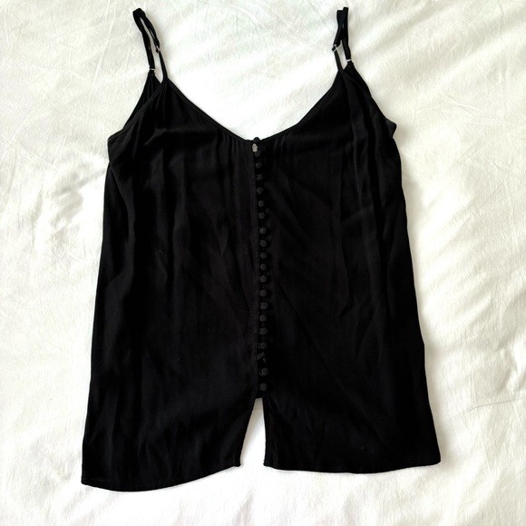 knot sisters | Tops | Black Crescent Top Button Front Low Back Tank Top ...